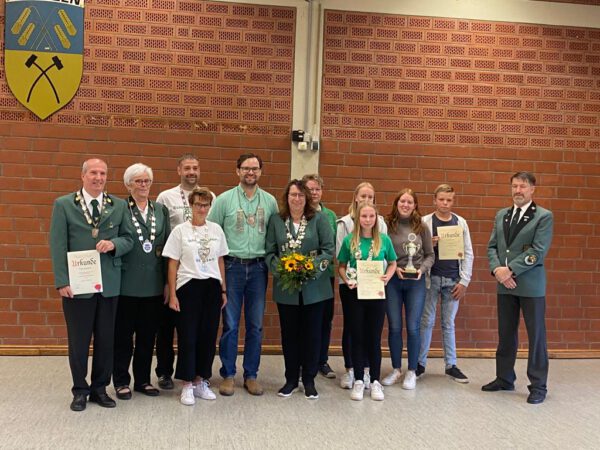 Neue Königsfamilie in Weenzen – Saale-Ith-Echo